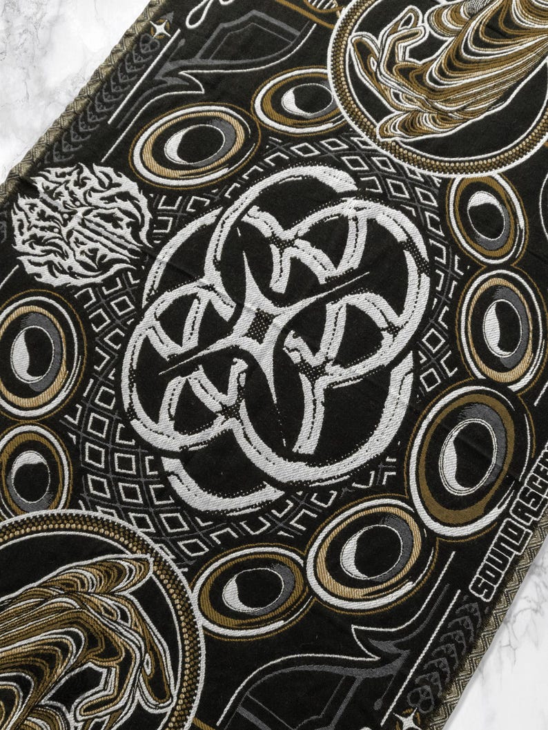THE RAVE • Black/gold • Double-layered Pashmina Festival Shawl ...