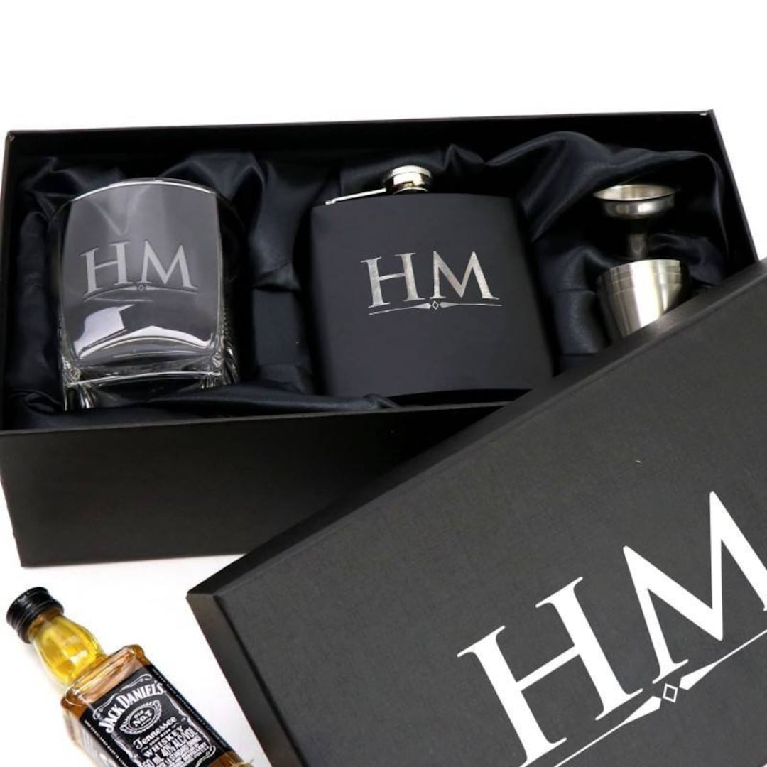 Engraved Barware Personalised Black Hip Flask and Whiskey Glass Set ...