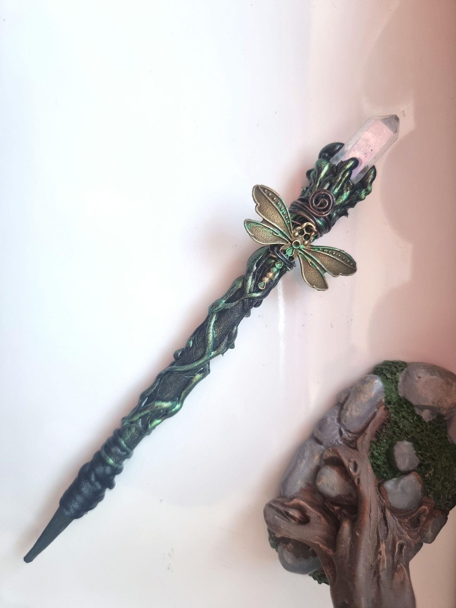 Crystal Wand, Mini Witch Natural Stone Wand, Dragonfly Gifts, Green Fae ...