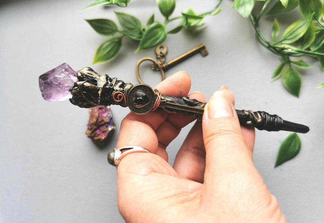 Mini Crystal Wands, Amethyst Small Magic Wand for Witches on the Go ...