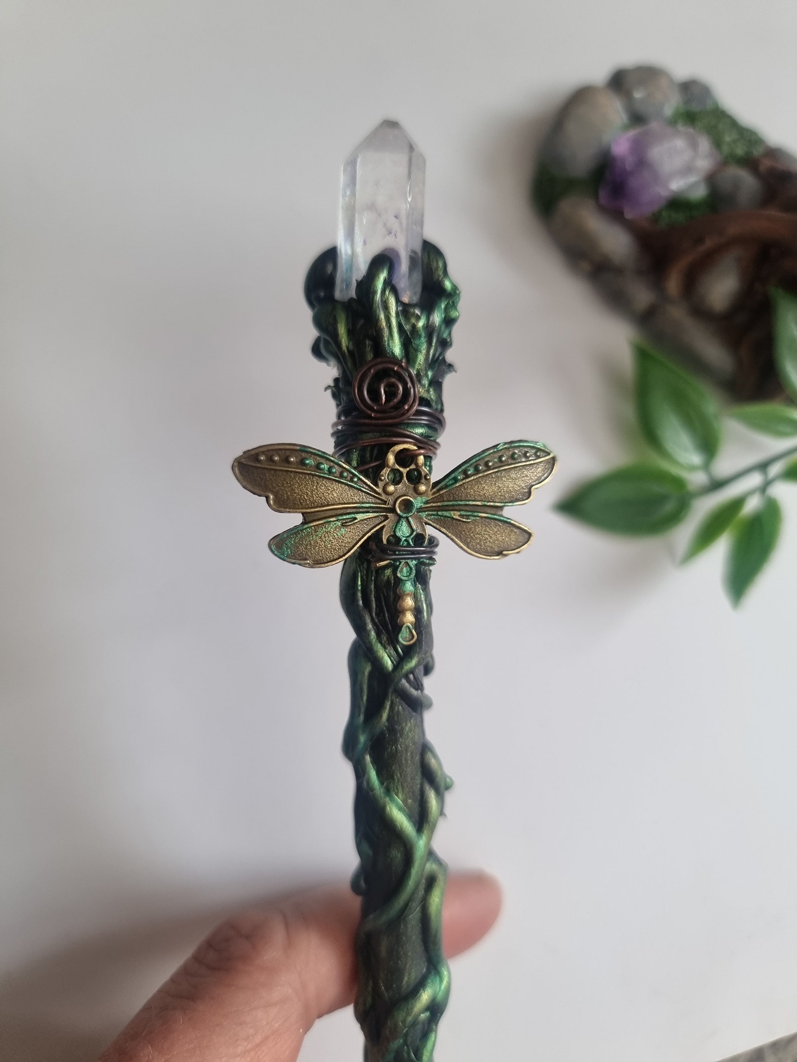 Crystal Wand, Mini Witch Natural Stone Wand, Dragonfly Gifts, Green Fae ...