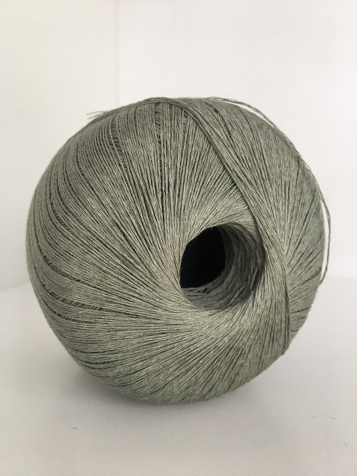 Pure 100% linen yarn 100 g ball/ Linen crocheting thread/ | Etsy