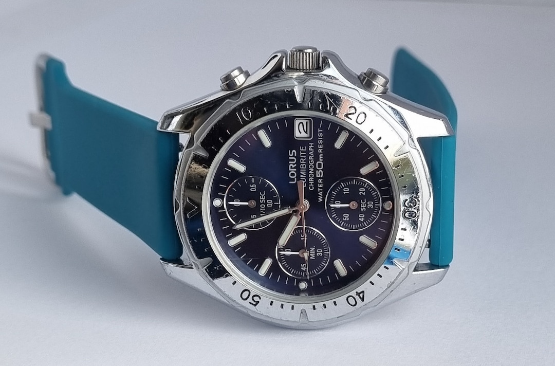 Vintage LORUS V657-8020 Blue Dial Men's Quartz Chronograph Watch - Etsy