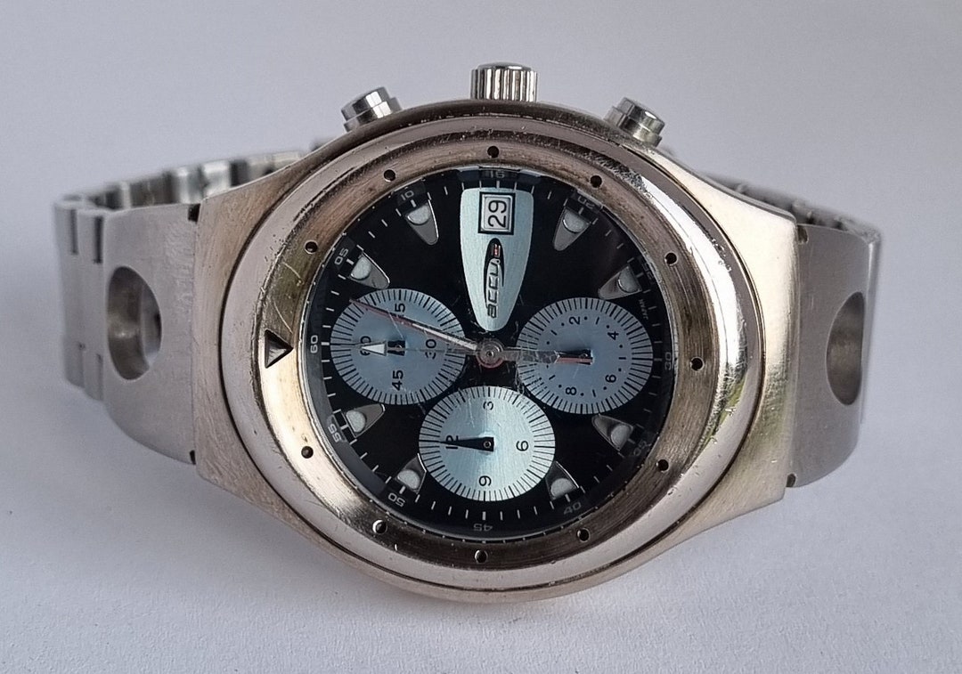 Vintage Japan ACCURIST Accu2 Egg Tokyo Design A2-14008 Chronograph Men ...