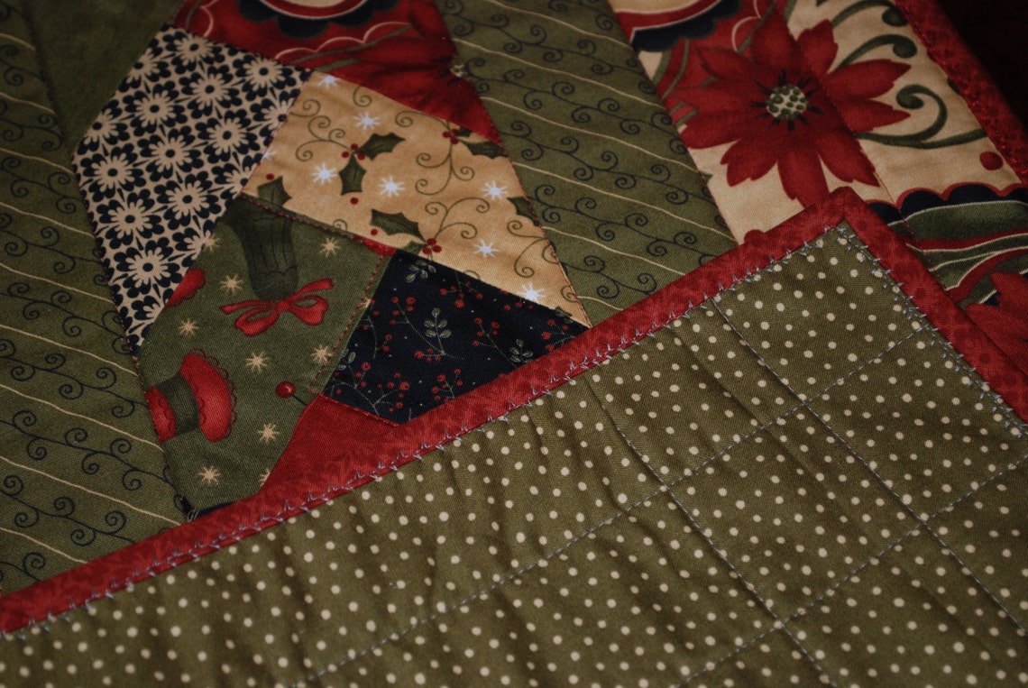 FREE SHIPPING Country Christmas Table Runner - Etsy Canada