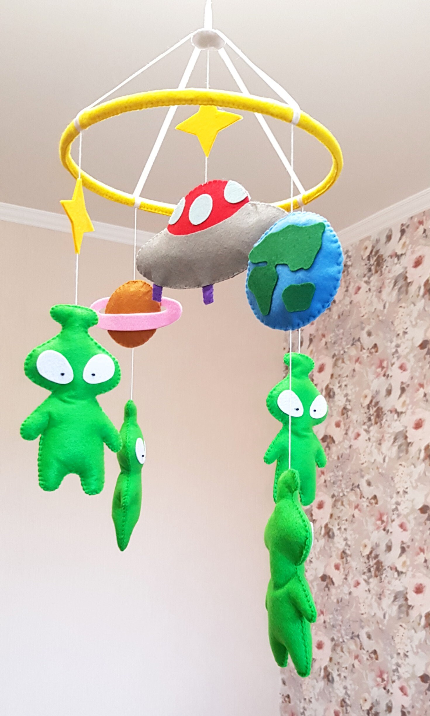 Space Aliens Baby Crib Mobile Nursery Decor - Etsy UK