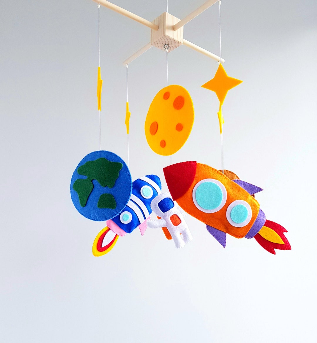 Nursery Felt Baby Crib Mobile, Space Mobile, Felt Cot Crib Mobile ...