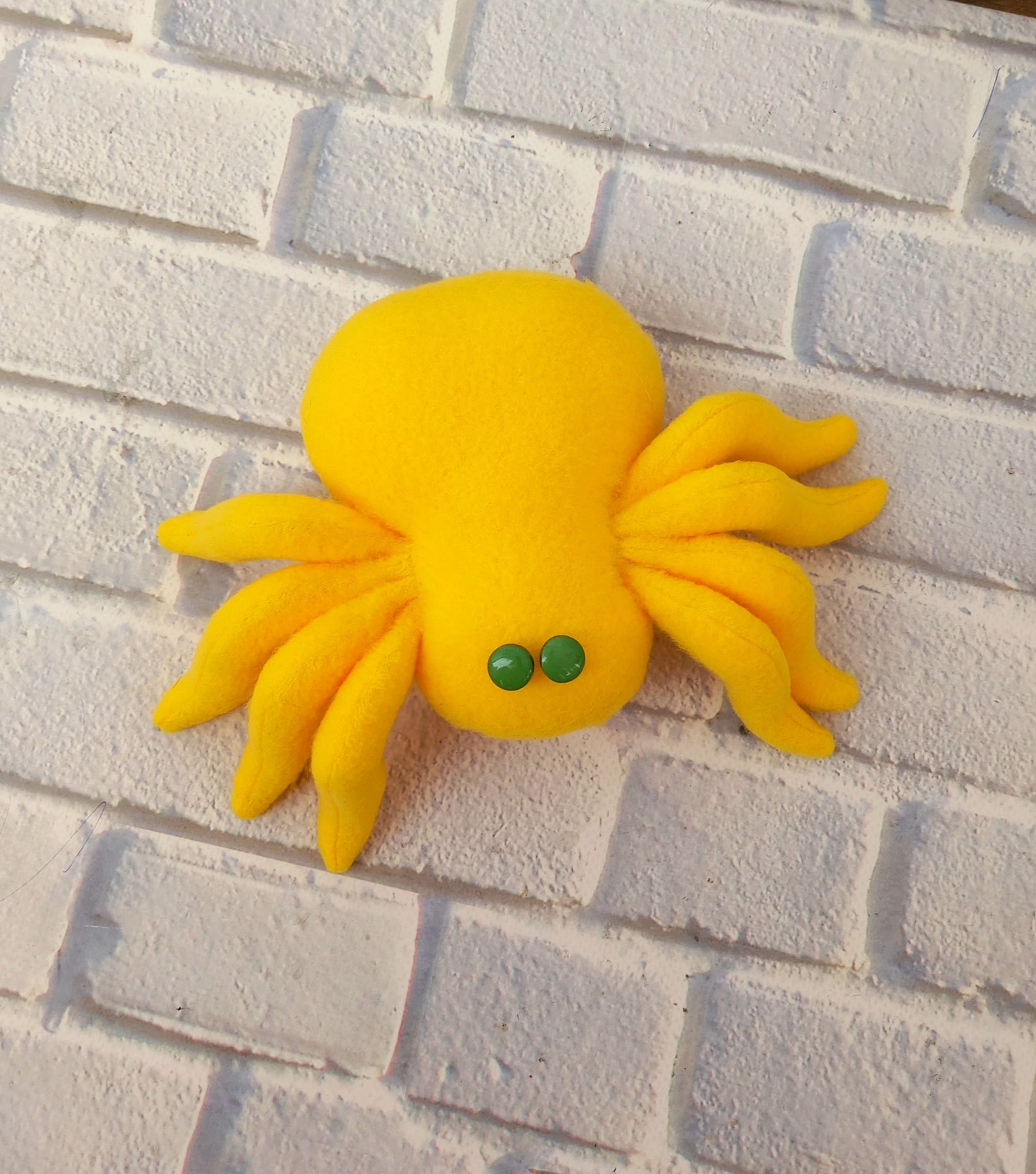 Yellow Stuffed Spider Toy Fleece Kids Plush Toy Tarantula, Halloween ...