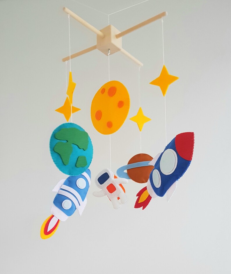 Space baby crib mobile Nursery decor astronauts rockets | Etsy