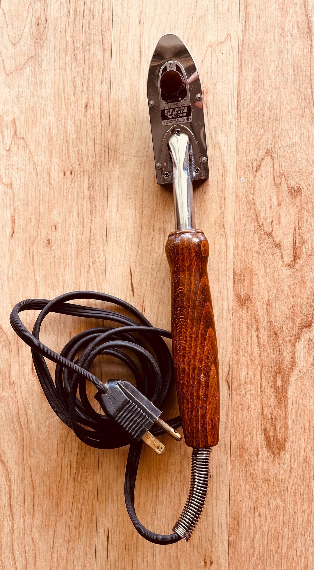 Vintage SEAL Sealector Tacking Iron - Etsy