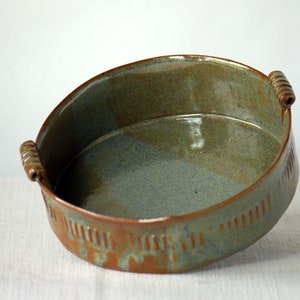 Slab Rolled Ceramic Pottery Round Shallow Dish Ovenware, Baking Dish ...