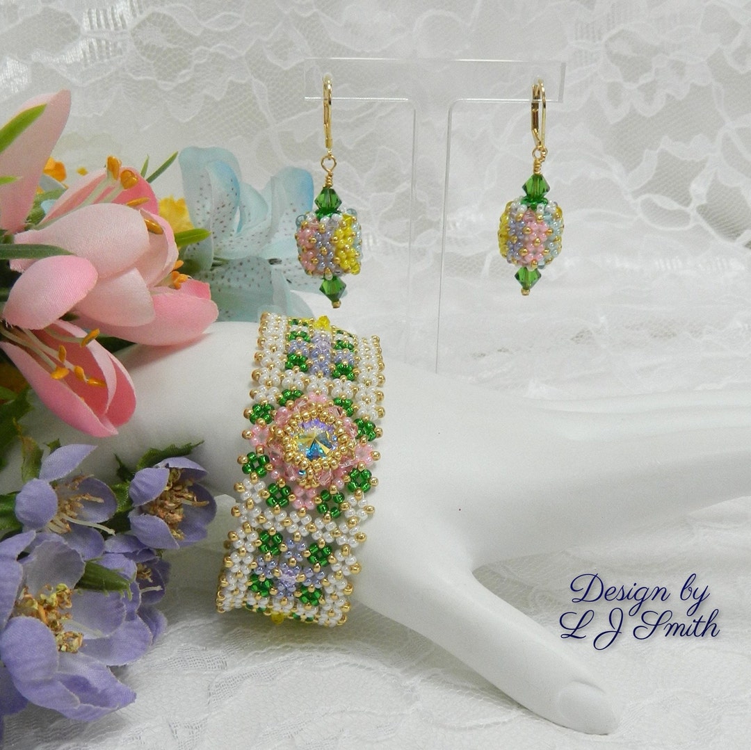 BEADING TUTORIAL for Beaded Pondo Stitch Flower Rivoli - Etsy