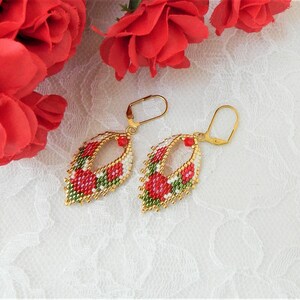 Brick Stitch Leaf Earrings - Roses 4 Mom TUTORIAL/PATTERN - Etsy