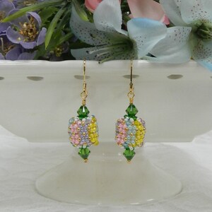 BEADING TUTORIAL for Beaded Pondo Stitch Flower Rivoli Necklace ...