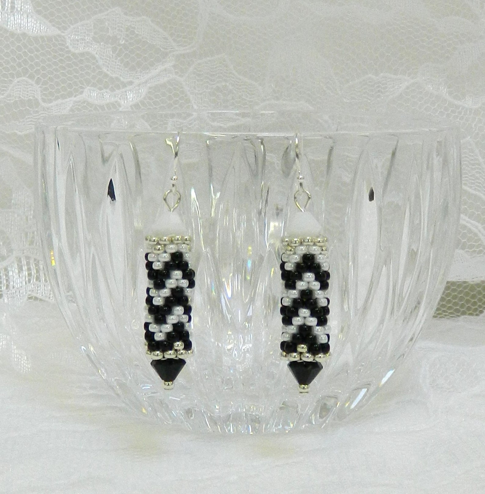 EARRING TUTORIAL Beaded Seed Bead & Crystal Peyote Tube Earring ...