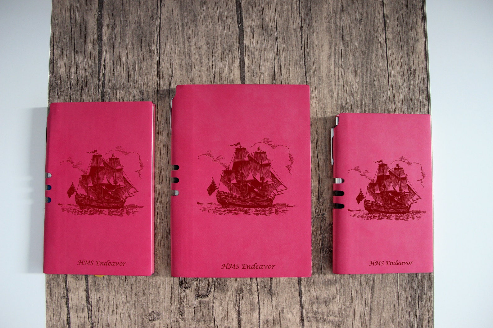 Customizable HMS Endeavor Captain Cook's Ship Drawing - Etsy