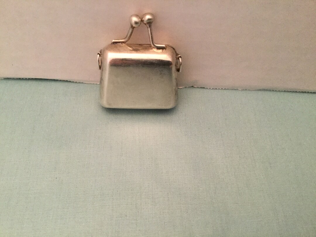 Silver Purse Locket for a Necklace Opens to Place 2 Pictures in It ,or ...
