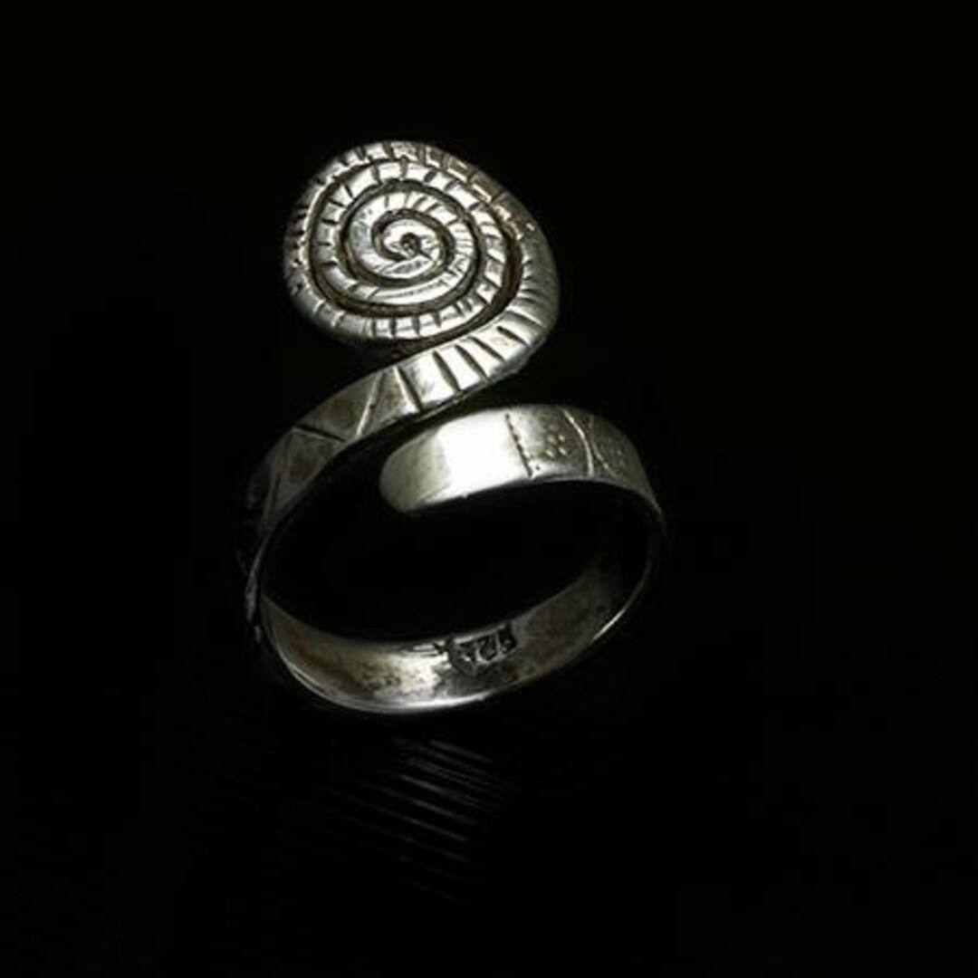 Beautiful and Unique Silver Ring Tribal Jewelry Ethnic Jewelry Unisex ...