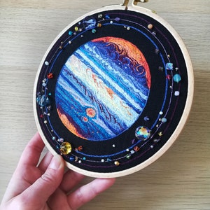 Jupiter, Gaseous Planet, Hand Embroidery - Etsy