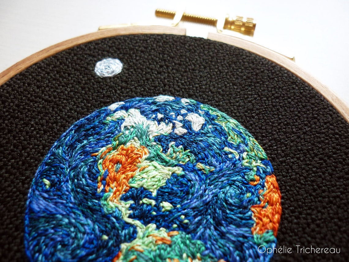 Blue Planet Earth Hand Embroidery // Planète Bleue La | Etsy