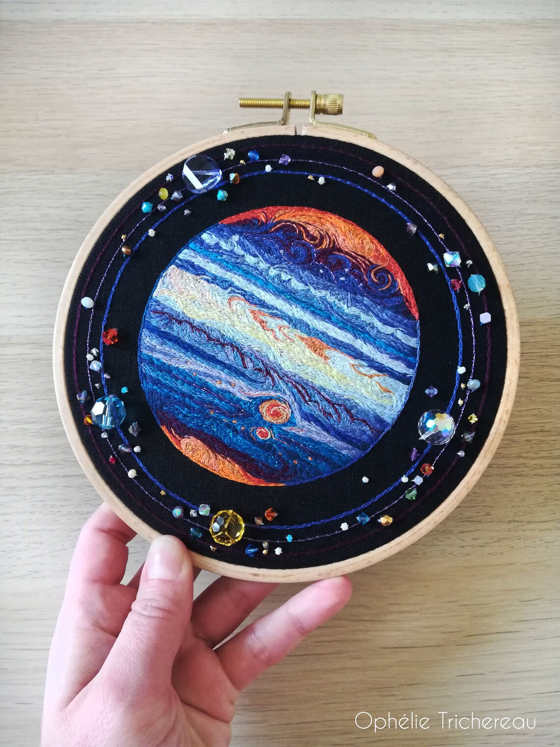 Jupiter Gaseous Planet Hand Embroidery // Jupiter Planète - Etsy