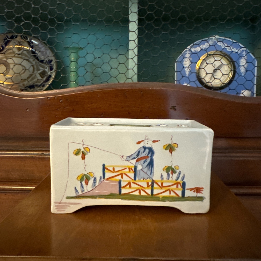 Delft Williamsburg Flower Brick Vase - Etsy