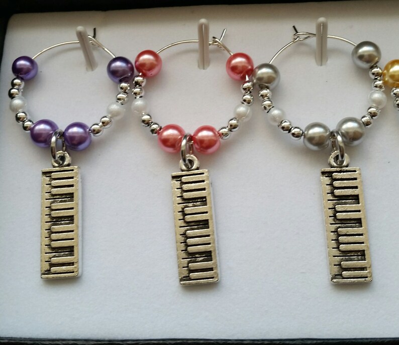 6 Keyboard Themed Wine Charms Music Keyboard Piano - Etsy Canada