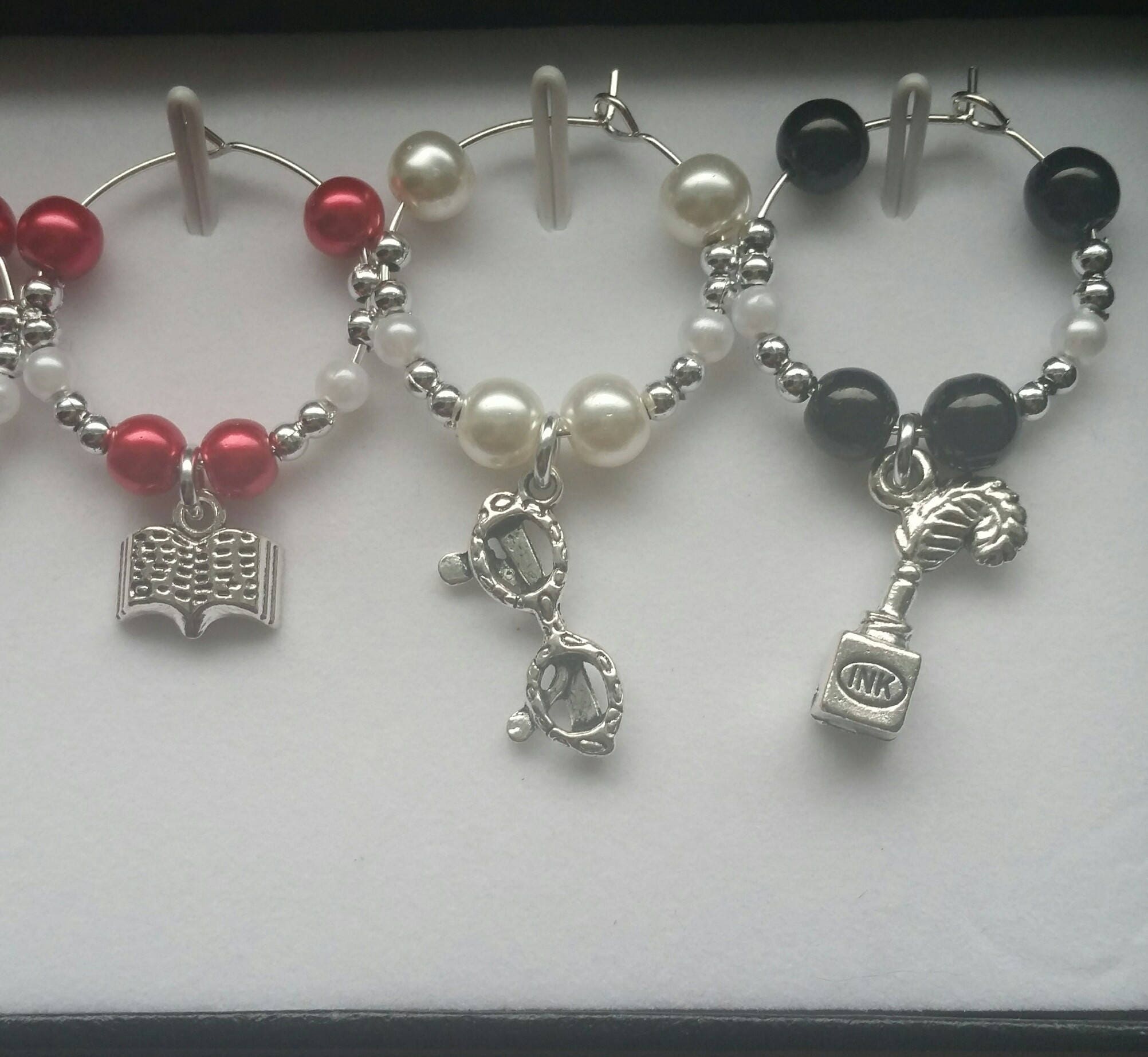 6 Love to Read Themed Wine Charms Writer Author Book Club - Etsy Canada