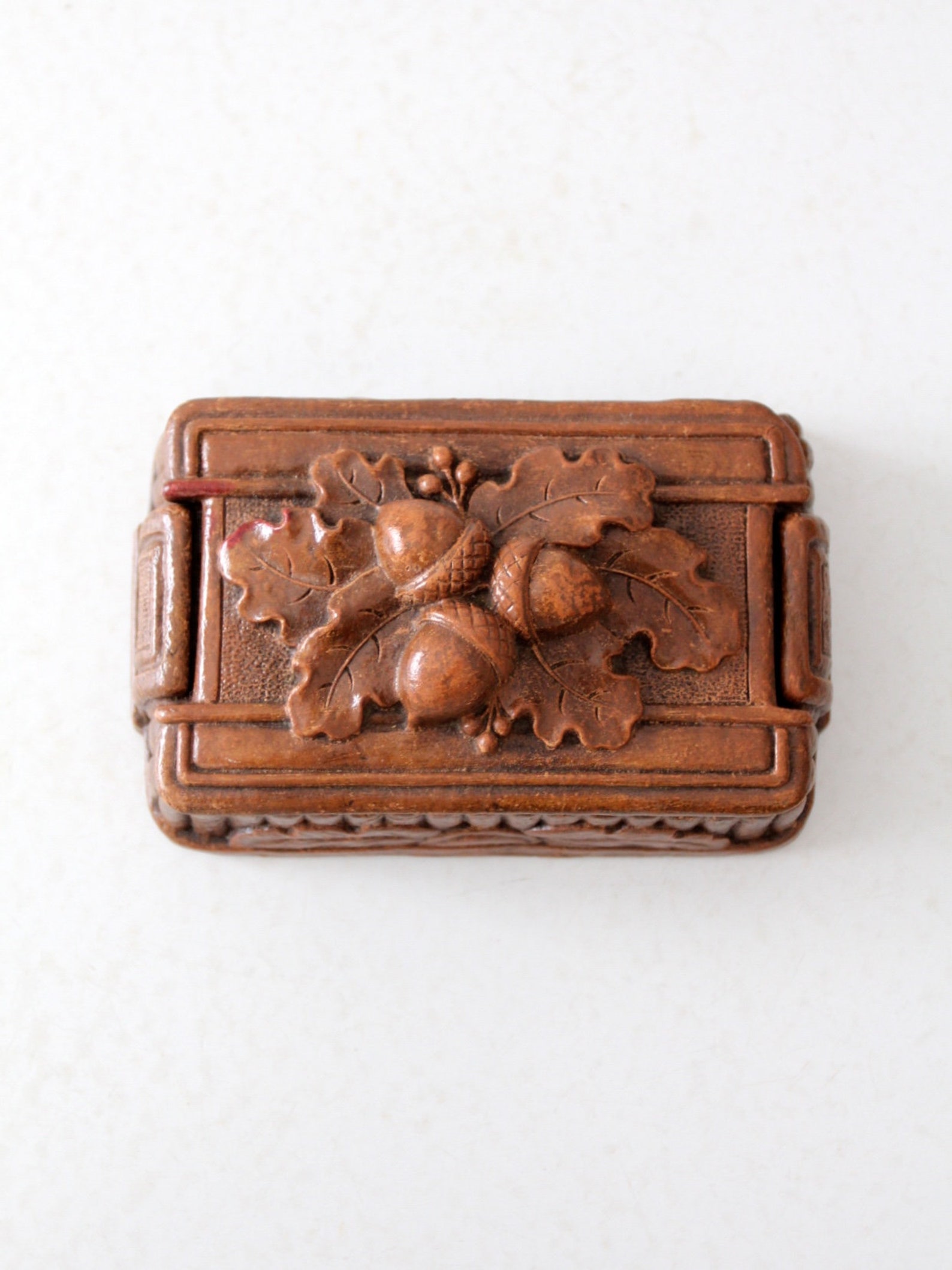 Vintage Syroco Style Box / Acorn Composite Wood Cigarette Box - Etsy