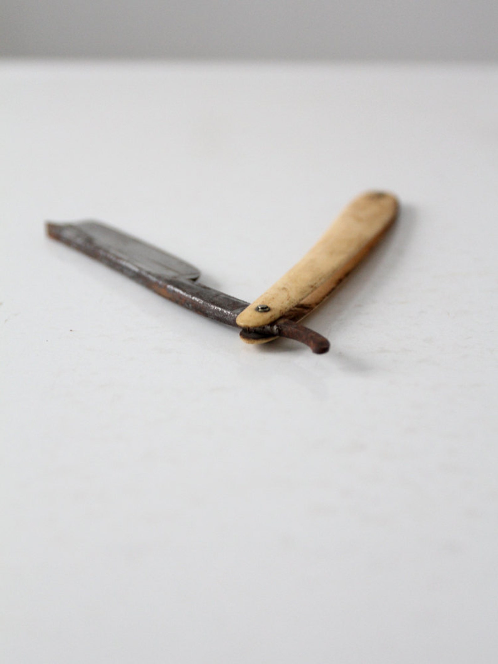 Antique Straight Razor, 22 Martin Razor With Box - Etsy