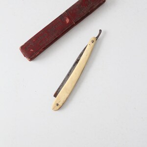 Antique Straight Razor, 22 Martin Razor With Box - Etsy