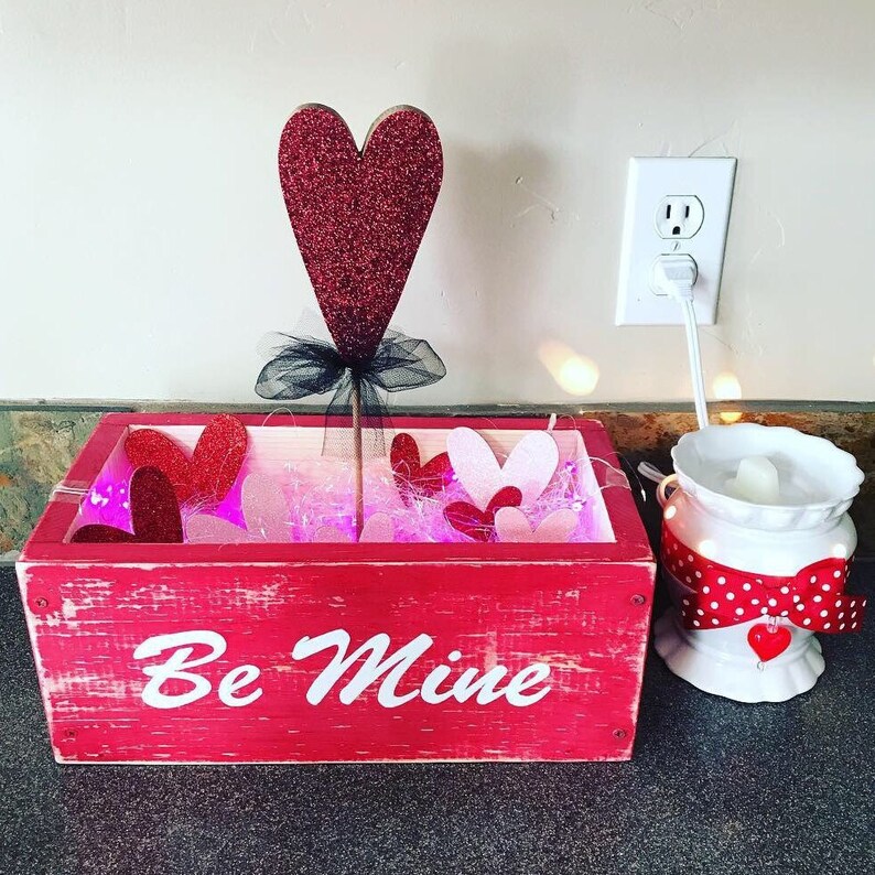 Valentine's Day or Sweetest Day Be Mine gift box | Etsy