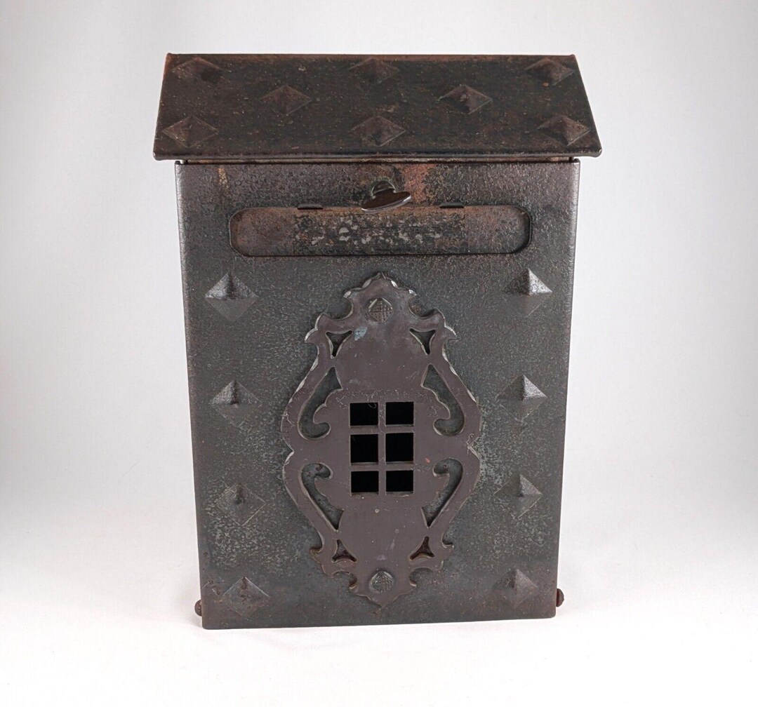 Vintage 1920's Spanish Style With Pyramid Studs Mailbox,front Opening ...