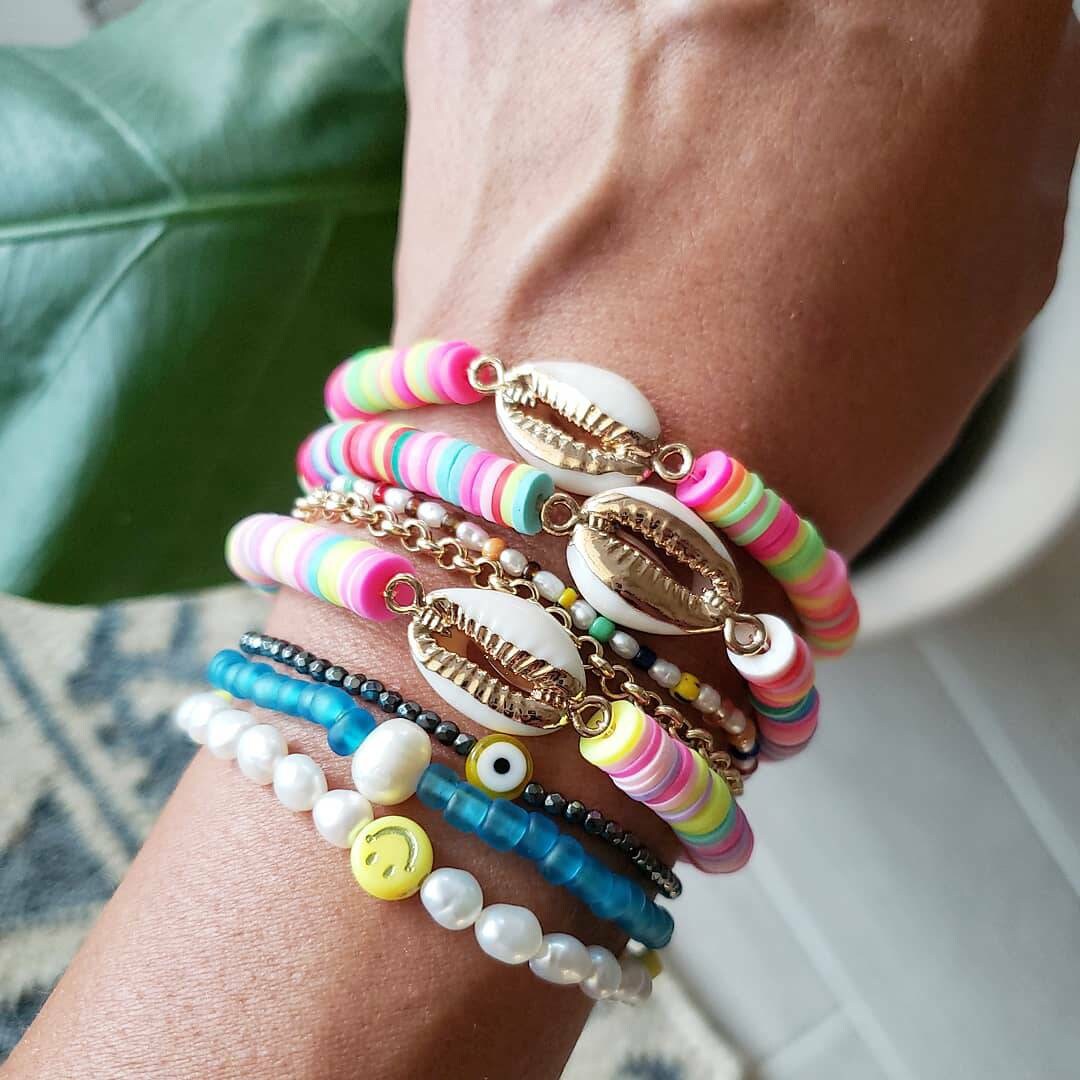 Colorful Cowrie Shell Bracelet. Cowrie Stretch Bracelet. Beach - Etsy