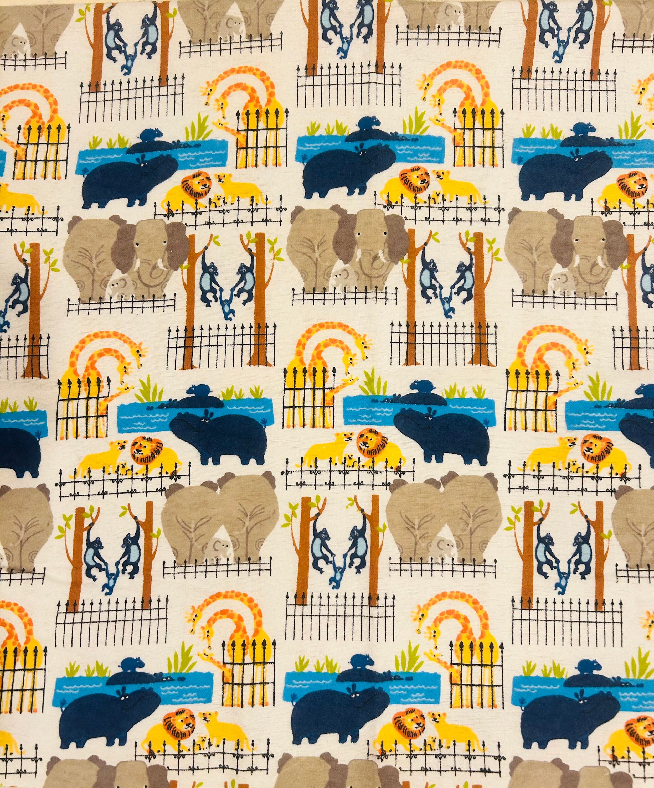 Zoo Animals Flannel Fabric Animal Families Flannel Fabric Soft Cotton ...