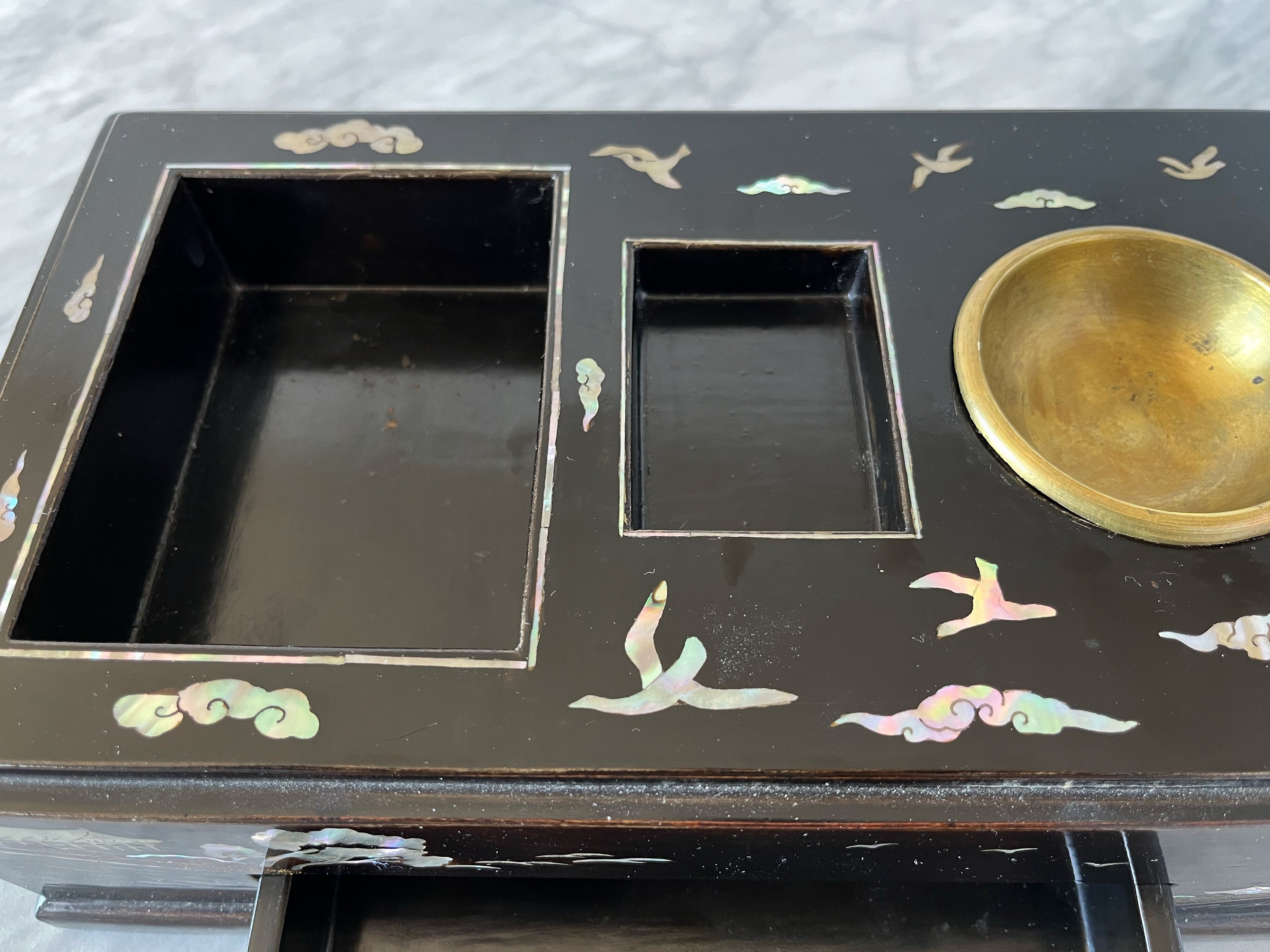 Rare Antique Lacquer Opium Box With Mother of Pearl Inlay - Vintage ...