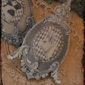 Victorian Style Rabbit Hanging Decorations, Vintage Style French Gray ...