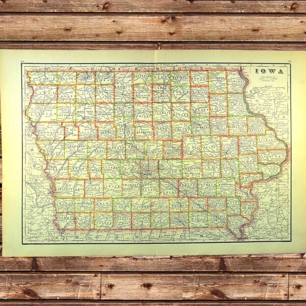 Map of Iowa - Etsy