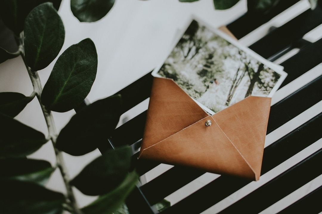 Vegan Customized Leather Photo Envelope, 5x7 & 4x6 Photo Case for ...