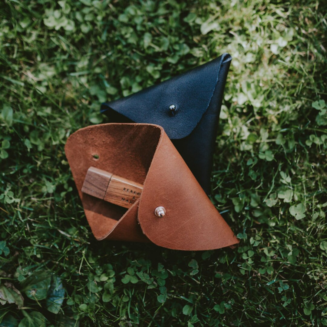 Set of 5 Leather Pouches | Honey Brown | for USB + USB Flashdrive ...