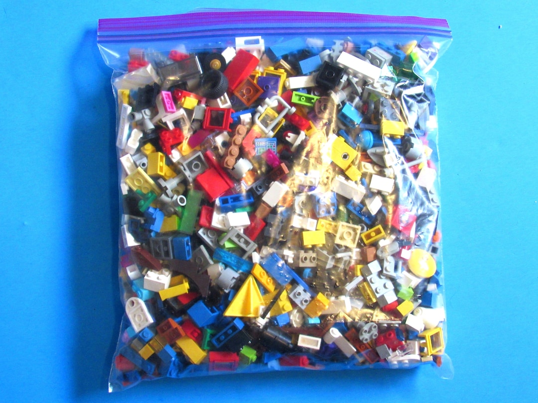 LEGO'S FANS: 2lb. Bag of Tiny Lego Pieces for Those Precision Building ...