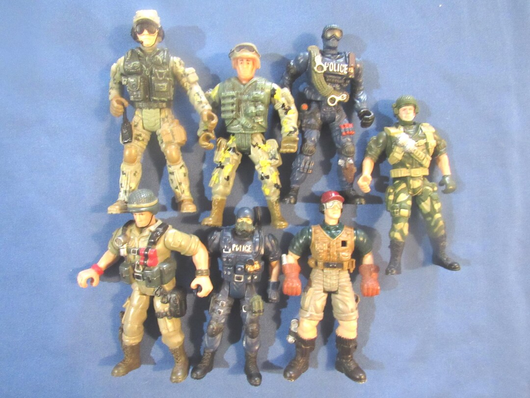 7pc Set Policeman, Military Bendable Army Men, Approx 4 Tall ships Fast ...