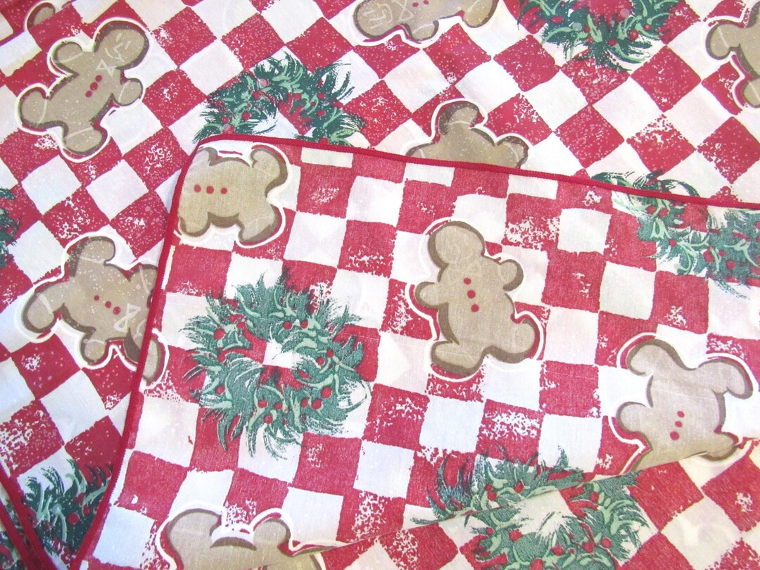 This is an Adorable Vintage Holiday Gingerbread Man Tablecloth 100 X 59 ...
