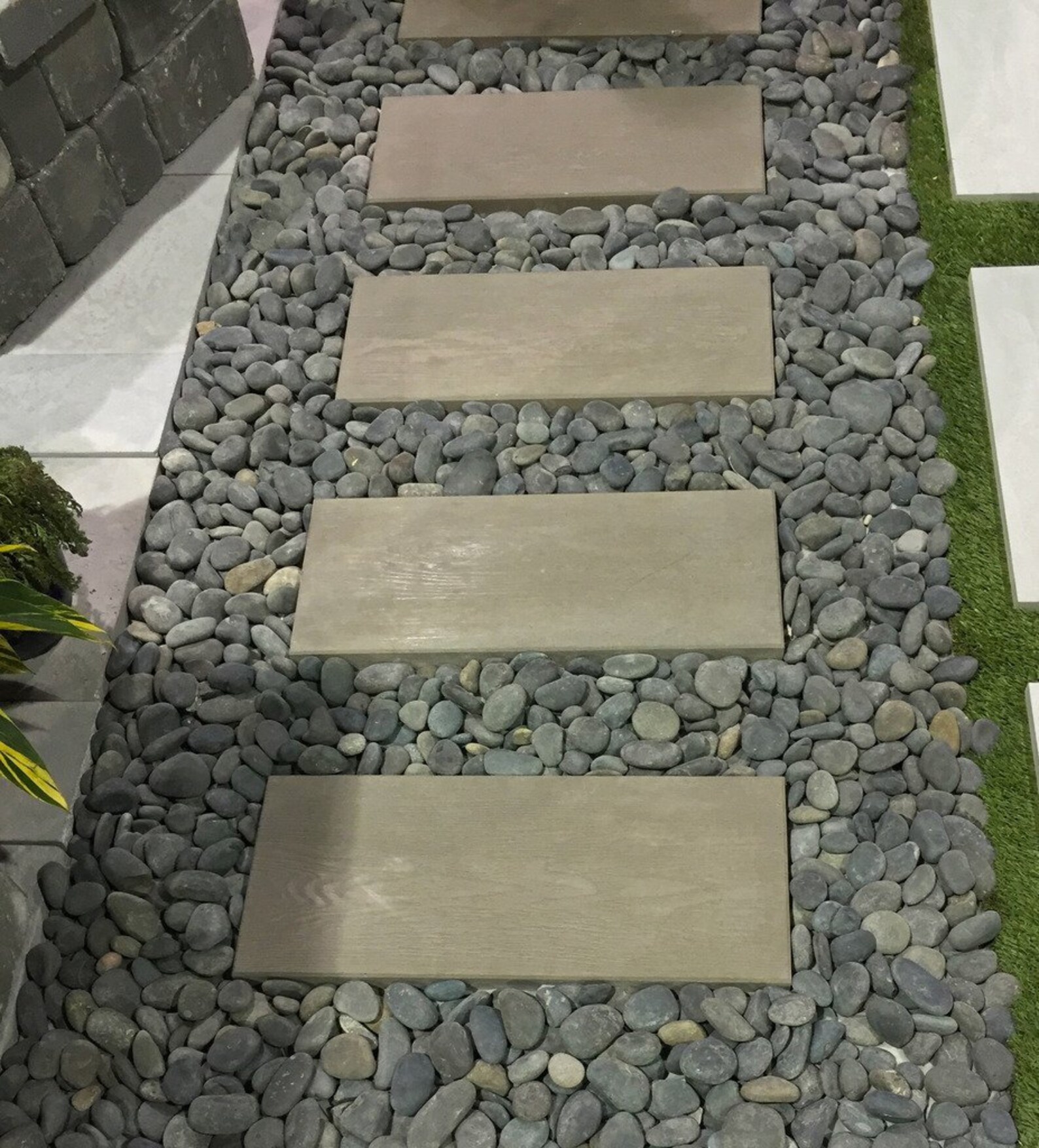 Small Natural Grey Pebbles About 1-3 Inch in 30 Pounds Grey - Etsy