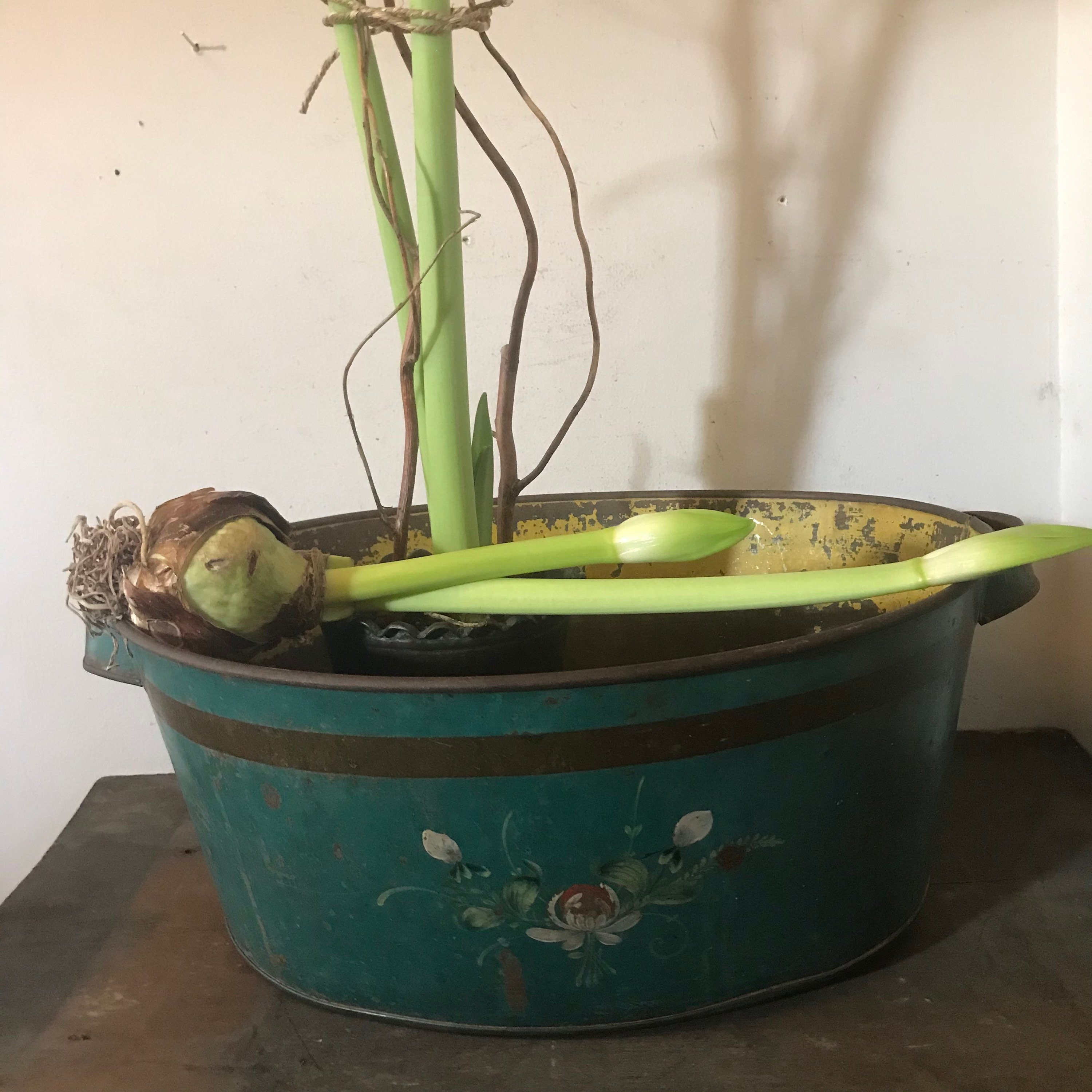 Antique French Tole Foot Bath Pot Cache Pot Primitive Metal Garden ...