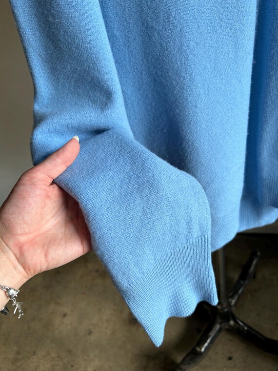 1960s/70s Peter Scott Scotland Lambs Wool V Neck Baby… - Gem