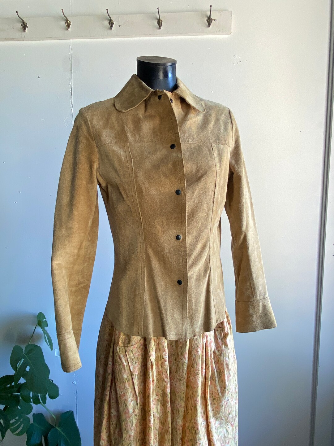 1970s Tan Suede Unbranded Argentina Snap Button Leather Jacket - Etsy
