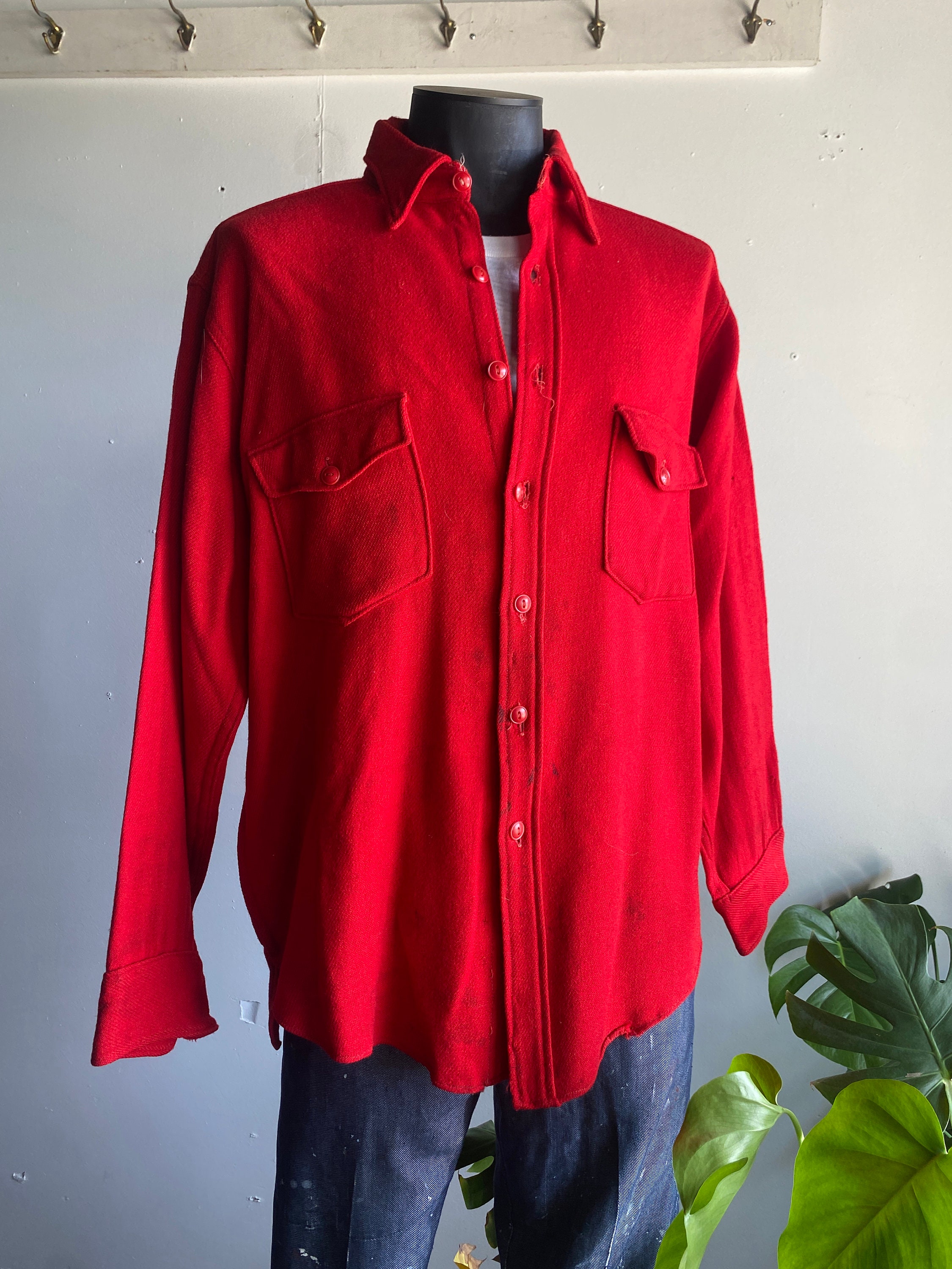 1950s Woolrich Solid Red Thrashed Wool Button up Shirt L-XL - Etsy