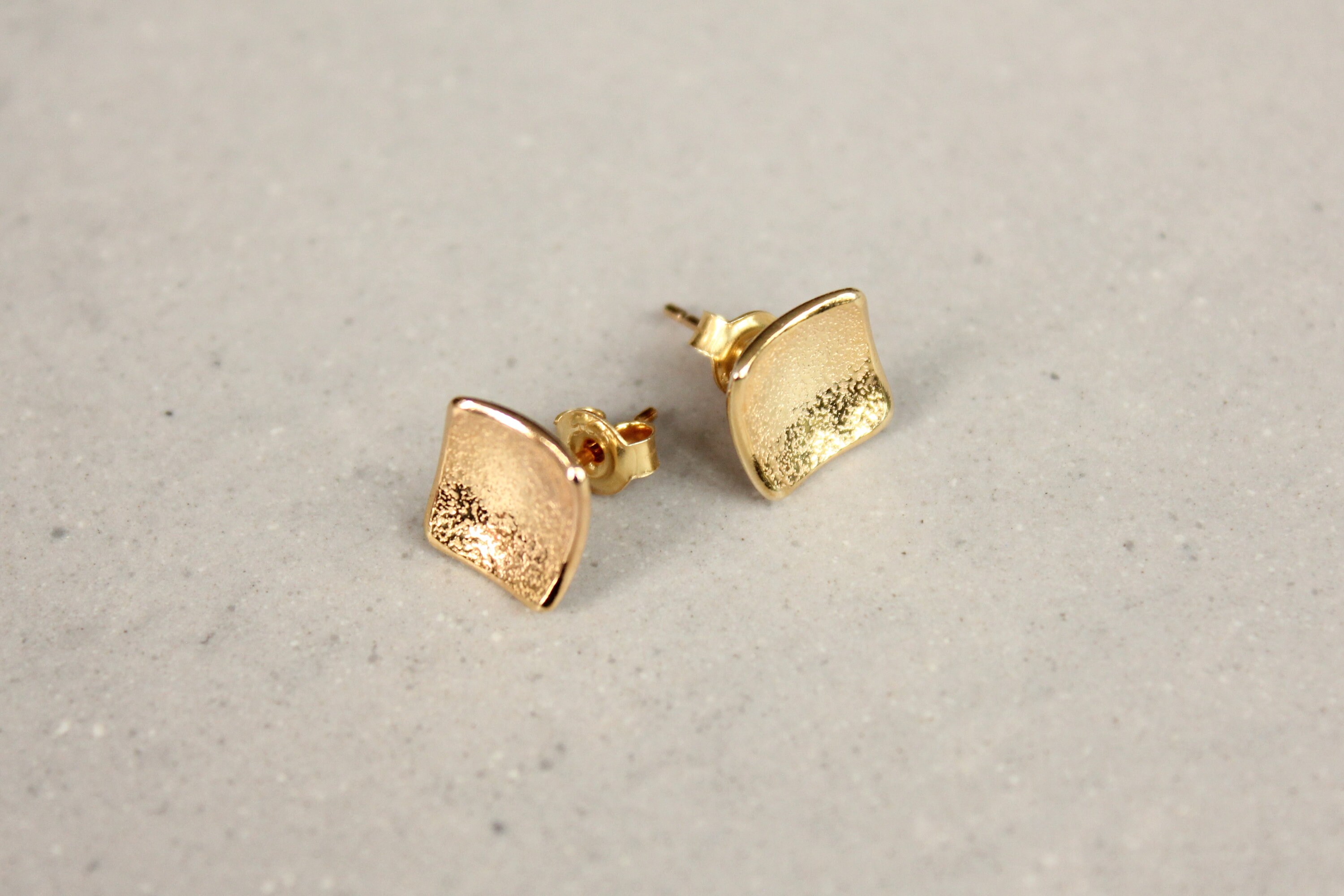 Gold Square Stud Earrings Large Gold Square Studs Vermeil - Etsy UK