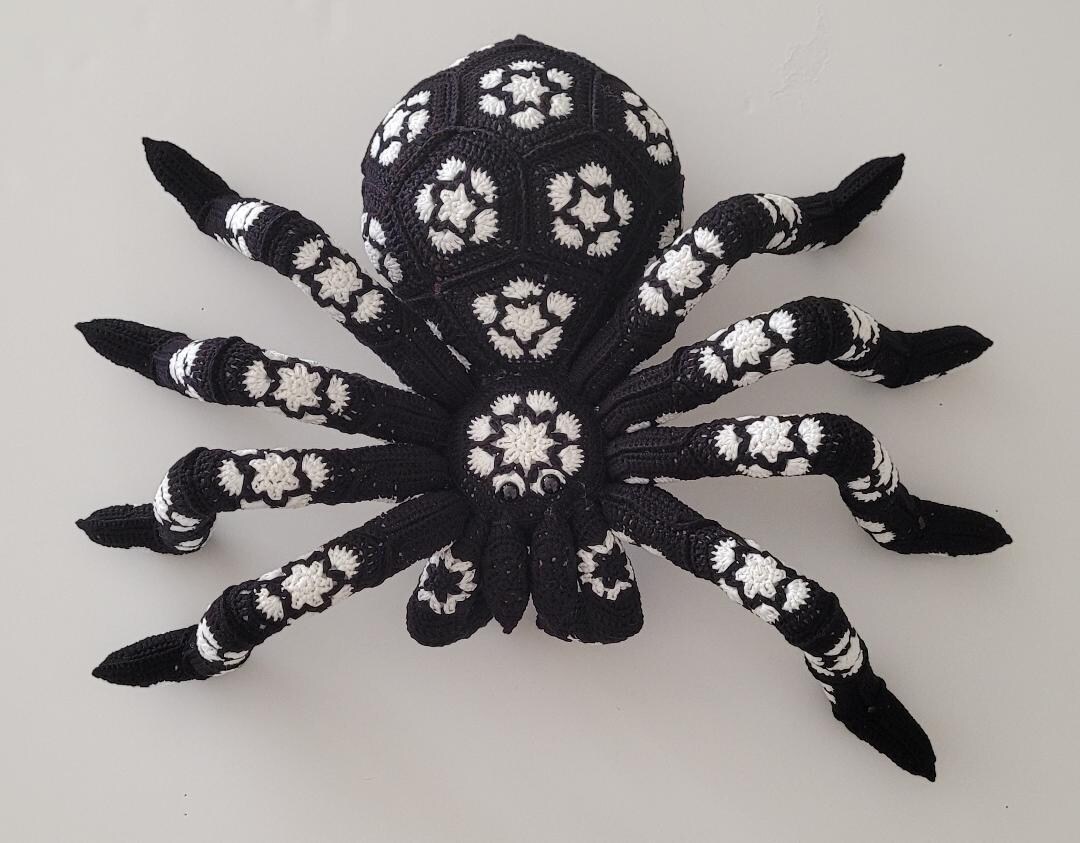 GIANT Crochet Toy TARANTULA/SPIDER - Etsy
